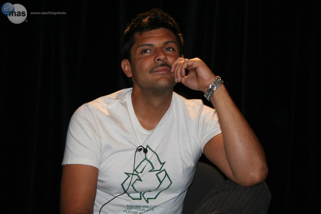 Soy tu dueña: Fabián Robles desde el chat de Esmas